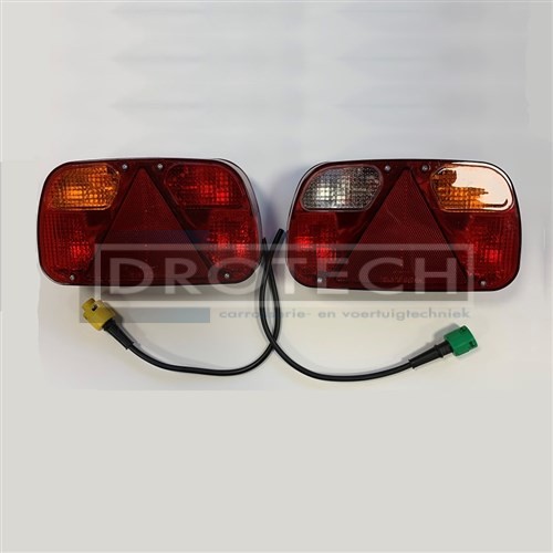 Light kit 5-pin 235x135x52 with 30xm cable - Drotech